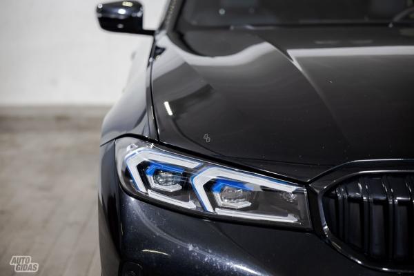 Melns BMW 320 2023 Viļņa, ar dzinēja tilpumu 2.00 L un nobraukumu 88 tūkst. km par 32988 €, foto 6 vietnē AUTOMOTO.COM.LV