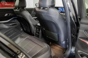 Black BMW 320 2023 in Vilnius, with an engine capacity of 2.00 L and mileage of 88 thousand km for 32988 €, photo 22 on AUTOMOTO.COM.LV