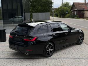 Melns BMW 320 2023 Viļņa, ar dzinēja tilpumu 2.00 L un nobraukumu 114 tūkst. km par 19999 €, foto 4 vietnē AUTOMOTO.COM.LV
