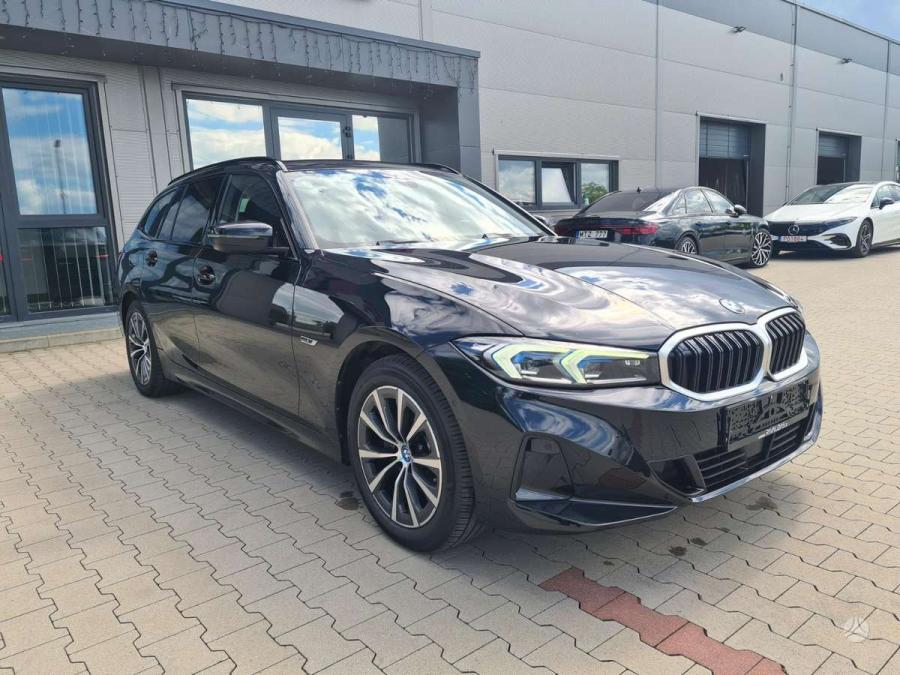 Melns BMW 320 2023 Šauļi, ar dzinēja tilpumu 2.00 L un nobraukumu 177 tūkst. km par 24950 €, foto 4 vietnē AUTOMOTO.COM.LV