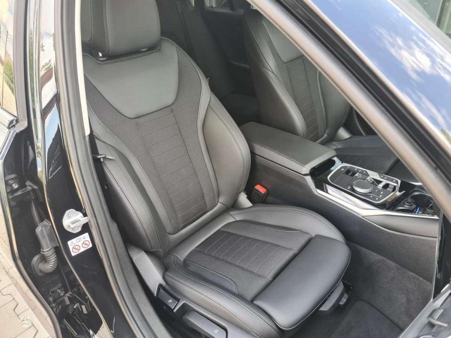 Melns BMW 320 2023 Šauļi, ar dzinēja tilpumu 2.00 L un nobraukumu 177 tūkst. km par 24950 €, foto 18 vietnē AUTOMOTO.COM.LV