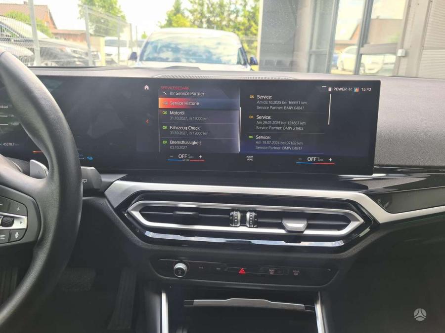 Melns BMW 320 2023 Šauļi, ar dzinēja tilpumu 2.00 L un nobraukumu 177 tūkst. km par 24950 €, foto 30 vietnē AUTOMOTO.COM.LV