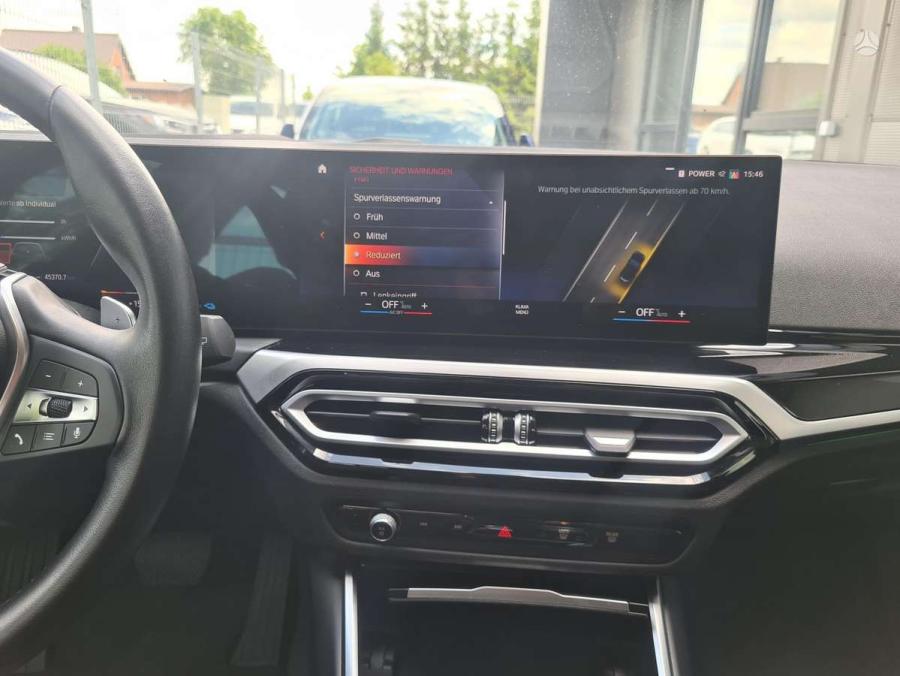 Melns BMW 320 2023 Šauļi, ar dzinēja tilpumu 2.00 L un nobraukumu 177 tūkst. km par 24950 €, foto 32 vietnē AUTOMOTO.COM.LV