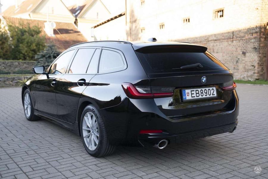 Melns BMW 320 2023 Kėdainiai, ar dzinēja tilpumu 2.00 L un nobraukumu 52 tūkst. km par 26900 €, foto 6 vietnē AUTOMOTO.COM.LV