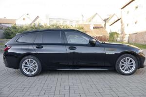 Melns BMW 320 2023 Kėdainiai, ar dzinēja tilpumu 2.00 L un nobraukumu 52 tūkst. km par 26900 €, foto 9 vietnē AUTOMOTO.COM.LV