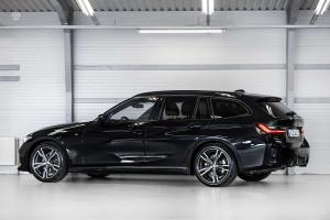 Melns BMW 320 2023 Tukums, ar dzinēja tilpumu 2.00 L un nobraukumu 135 tūkst. km par 28990 €, foto 10 vietnē AUTOMOTO.COM.LV