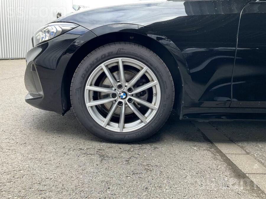 Black BMW 320 2023 in Riga, with an engine capacity of 2.00 L and mileage of 155 thousand km for 23900 €, photo 17 on AUTOMOTO.COM.LV