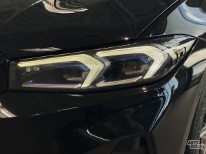 Black BMW 320 2023 in Klaipeda, with an engine capacity of 2.00 L and mileage of 154 thousand km for 29771 €, photo 8 on AUTOMOTO.COM.LV