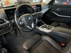 Black BMW 320 2023 in Klaipeda, with an engine capacity of 2.00 L and mileage of 154 thousand km for 29771 €, photo 10 on AUTOMOTO.COM.LV