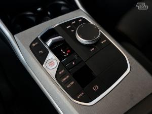 Black BMW 320 2023 in Klaipeda, with an engine capacity of 2.00 L and mileage of 154 thousand km for 29771 €, photo 14 on AUTOMOTO.COM.LV