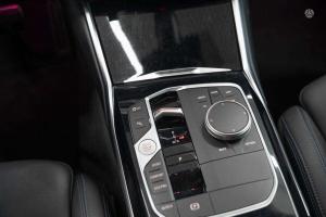 Melns BMW 320 2024 Viļņa, ar dzinēja tilpumu 2.00 L un nobraukumu 82 tūkst. km par 38400 €, foto 24 vietnē AUTOMOTO.COM.LV