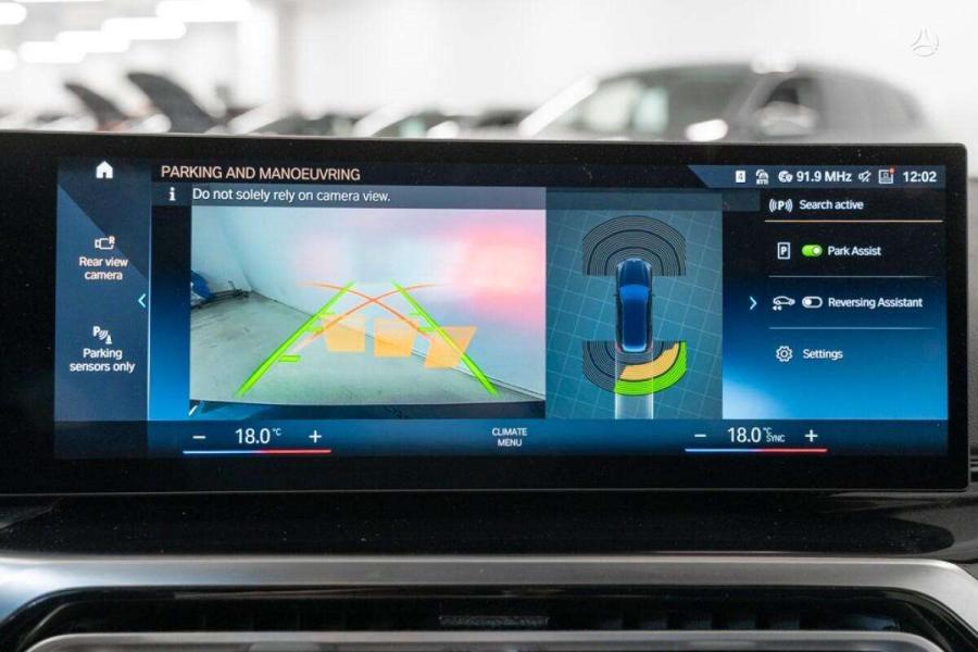 Черный БМВ 320 2024 в Вильнюс, объемом двигателя 2.00 л и пробегом 82 тыс. км за 34400 €, фото 17 на AUTOMOTO.COM.LV