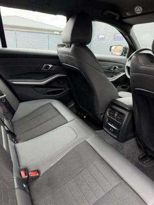 Melns BMW 320 2024 Kauņa, ar dzinēja tilpumu 2.00 L un nobraukumu 47 tūkst. km par 14950 €, foto 10 vietnē AUTOMOTO.COM.LV