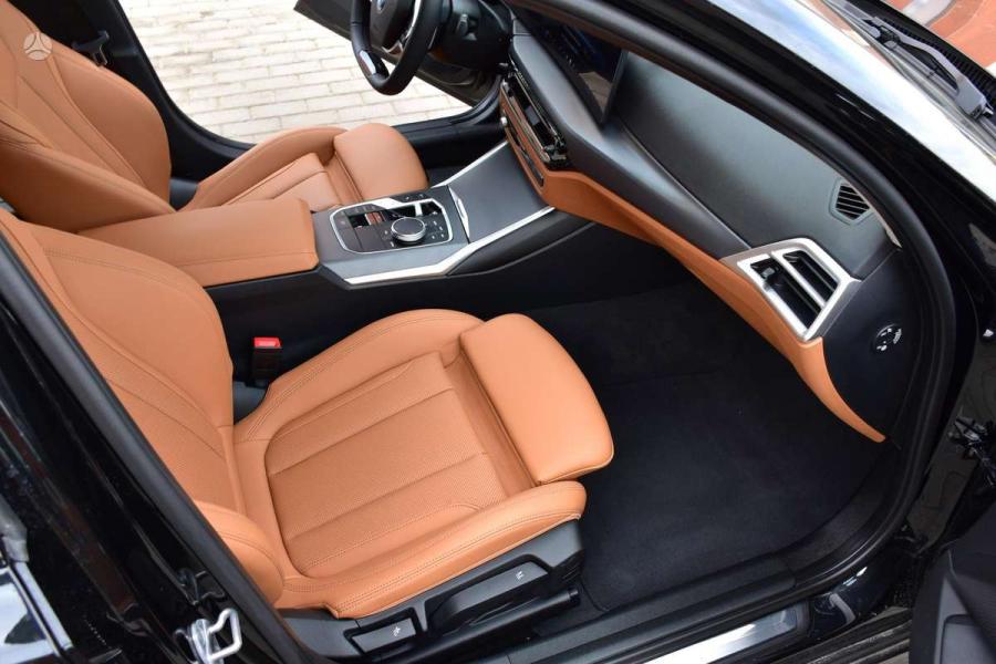 Black BMW 320 2025 in Vilnius, with an engine capacity of 2.00 L and mileage of 11 thousand km for 30700 €, photo 9 on AUTOMOTO.COM.LV