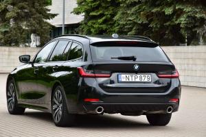 Black BMW 320 2025 in Vilnius, with an engine capacity of 2.00 L and mileage of 11 thousand km for 30700 €, photo 11 on AUTOMOTO.COM.LV