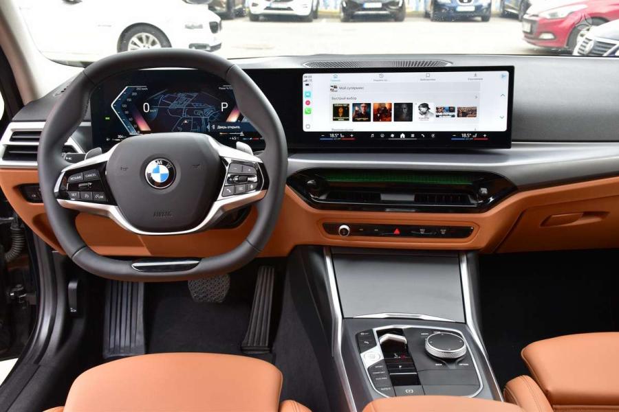 Black BMW 320 2025 in Vilnius, with an engine capacity of 2.00 L and mileage of 11 thousand km for 30700 €, photo 16 on AUTOMOTO.COM.LV