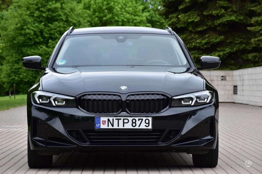 Black BMW 320 2025 in Vilnius, with an engine capacity of 2.00 L and mileage of 11 thousand km for 30700 €, photo 37 on AUTOMOTO.COM.LV