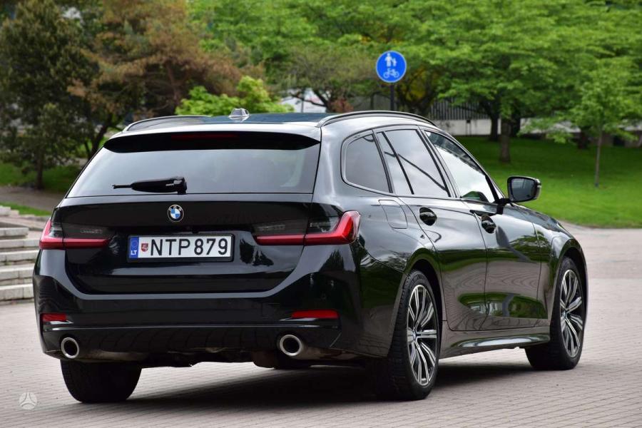 Black BMW 320 2025 in Vilnius, with an engine capacity of 2.00 L and mileage of 11 thousand km for 30700 €, photo 39 on AUTOMOTO.COM.LV
