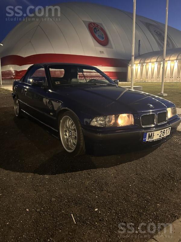 Zils BMW 320 1995 Liepāja, ar dzinēja tilpumu 2.00 L un nobraukumu 215 tūkst. km par 5590 €, foto 6 vietnē AUTOMOTO.COM.LV