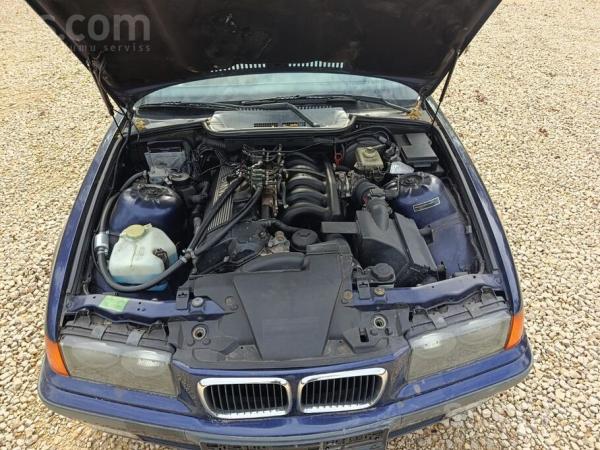 Blue BMW 320 1996 in Riga, with an engine capacity of 2.00 L and mileage of 199 thousand km for 4999 €, photo 10 on AUTOMOTO.COM.LV
