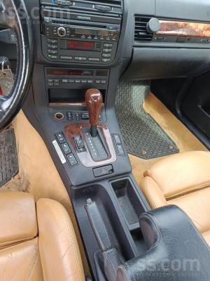 Blue BMW 320 1996 in Riga, with an engine capacity of 2.00 L and mileage of 199 thousand km for 4999 €, photo 11 on AUTOMOTO.COM.LV
