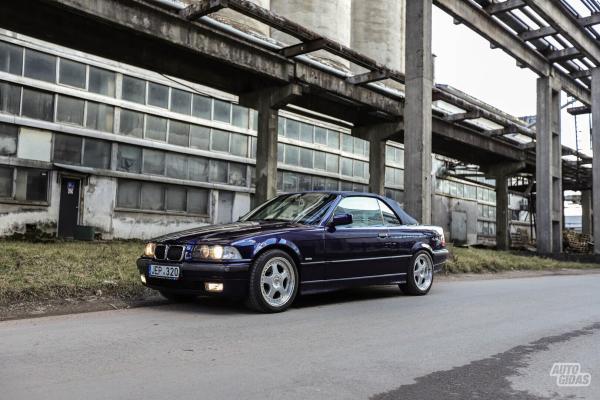 Zils BMW 320 1997 Kauņa, ar dzinēja tilpumu 2.80 L un nobraukumu 132 tūkst. km par 8500 €, foto 1 vietnē AUTOMOTO.COM.LV