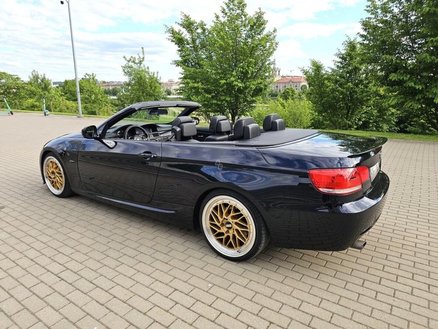 Zils BMW 320 2009 Viļņa, ar dzinēja tilpumu 2.00 L un nobraukumu 262 tūkst. km par 8300 €, foto 5 vietnē AUTOMOTO.COM.LV