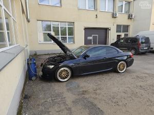 Zils BMW 320 2009 Viļņa, ar dzinēja tilpumu 2.00 L un nobraukumu 262 tūkst. km par 8300 €, foto 16 vietnē AUTOMOTO.COM.LV