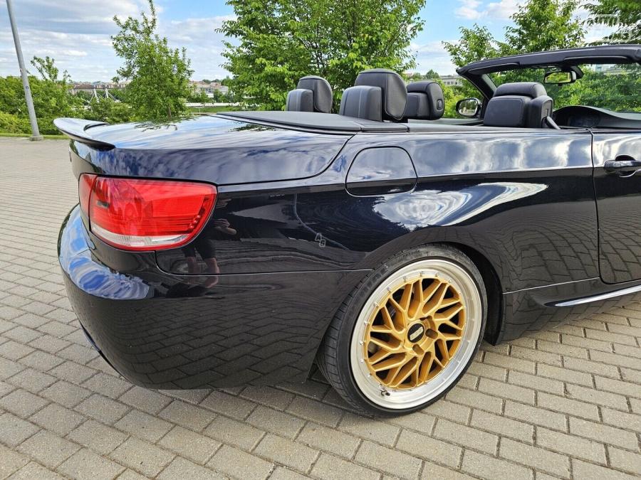 Zils BMW 320 2009 Viļņa, ar dzinēja tilpumu 2.00 L un nobraukumu 262 tūkst. km par 8300 €, foto 15 vietnē AUTOMOTO.COM.LV