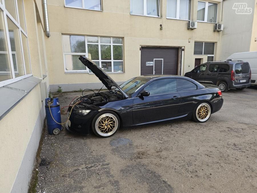 Zils BMW 320 2009 Viļņa, ar dzinēja tilpumu 2.00 L un nobraukumu 262 tūkst. km par 8300 €, foto 16 vietnē AUTOMOTO.COM.LV