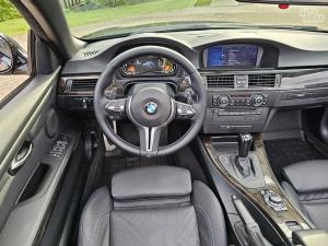 Zils BMW 320 2009 Viļņa, ar dzinēja tilpumu 2.00 L un nobraukumu 262 tūkst. km par 8300 €, foto 24 vietnē AUTOMOTO.COM.LV