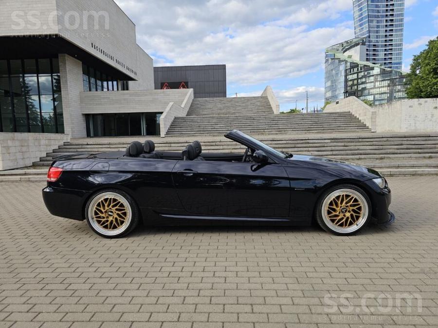 Blue BMW 320 2009 in Vilnius, with an engine capacity of 2.00 L and mileage of 262 thousand km for 7999 €, photo 4 on AUTOMOTO.COM.LV
