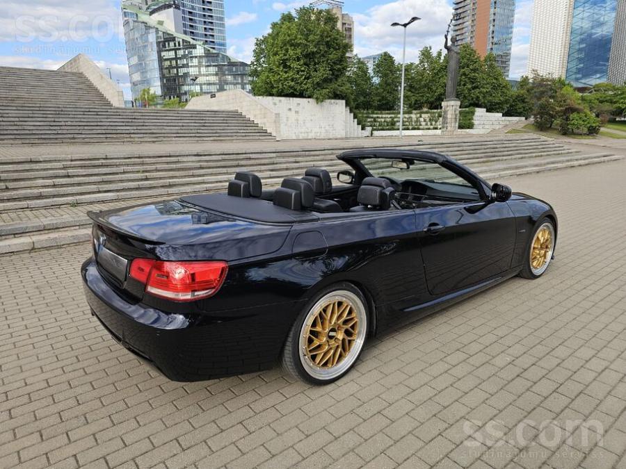 Blue BMW 320 2009 in Vilnius, with an engine capacity of 2.00 L and mileage of 262 thousand km for 7999 €, photo 5 on AUTOMOTO.COM.LV