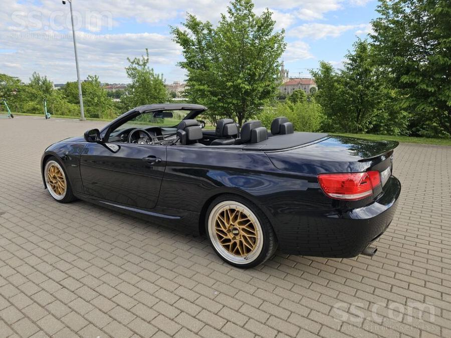 Blue BMW 320 2009 in Vilnius, with an engine capacity of 2.00 L and mileage of 262 thousand km for 7999 €, photo 7 on AUTOMOTO.COM.LV