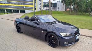Blue BMW 320 2009 in Riga, with an engine capacity of 2.00 L and mileage of 235 thousand km for 10500 €, photo  on AUTOMOTO.COM.LV