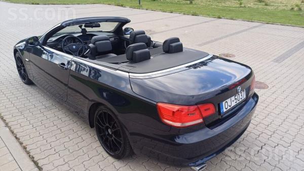 Blue BMW 320 2009 in Riga, with an engine capacity of 2.00 L and mileage of 235 thousand km for 10500 €, photo 6 on AUTOMOTO.COM.LV
