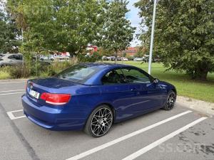 Zils BMW 320 2009 Rīga, ar dzinēja tilpumu 2.00 L un nobraukumu 292 tūkst. km par 9600 €, foto 14 vietnē AUTOMOTO.COM.LV