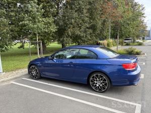 Zils BMW 320 2009 Rīga, ar dzinēja tilpumu 2.00 L un nobraukumu 292 tūkst. km par 9600 €, foto 24 vietnē AUTOMOTO.COM.LV