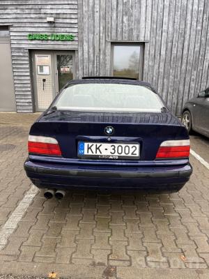 Zils BMW 320 1994 Jēkabpils, ar dzinēja tilpumu 2.00 L un nobraukumu 205 tūkst. km par 6650 €, foto 7 vietnē AUTOMOTO.COM.LV