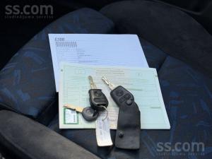 Blue BMW 320 1998 in Riga, with an engine capacity of 2.00 L and mileage of 347 thousand km for 5999 €, photo 23 on AUTOMOTO.COM.LV