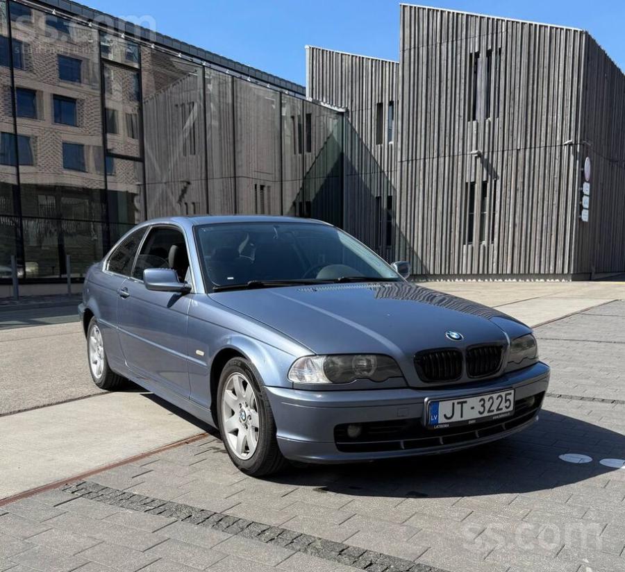 Blue BMW 320 2002 in Riga, with an engine capacity of 2.20 L and mileage of 295 thousand km for 2700 €, photo 1 on AUTOMOTO.COM.LV