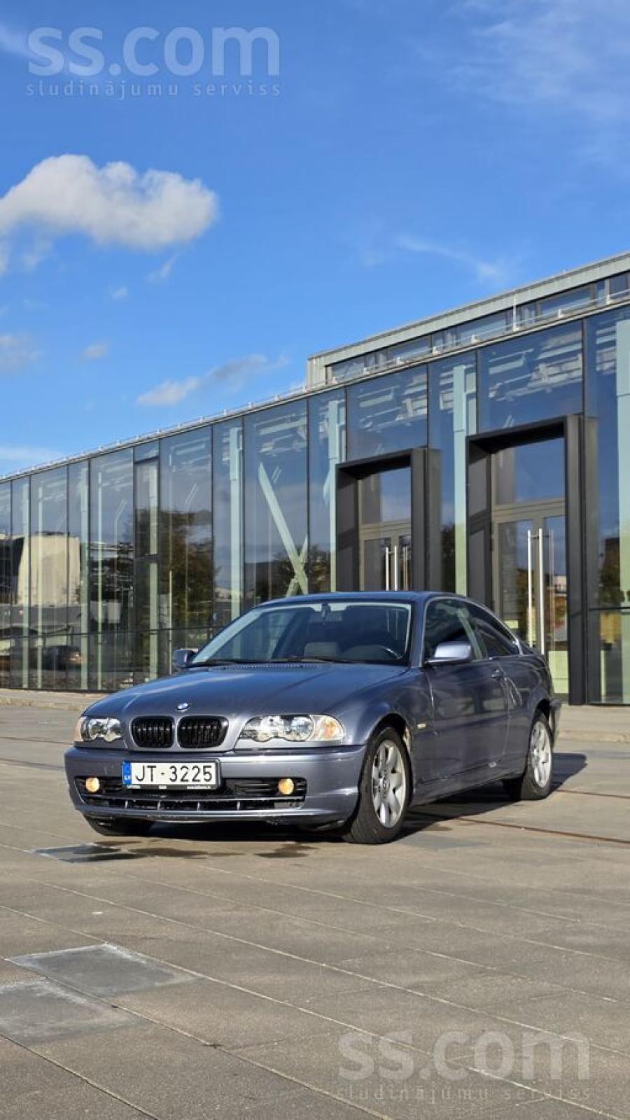 Blue BMW 320 2002 in Valmiera, with an engine capacity of 2.20 L and mileage of 300 thousand km for 3500 €, photo 1 on AUTOMOTO.COM.LV