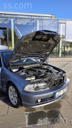Blue BMW 320 2002 in Valmiera, with an engine capacity of 2.20 L and mileage of 300 thousand km for 3500 €, photo 8 on AUTOMOTO.COM.LV