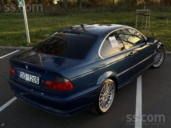 Blue BMW 320 2002 in Riga, with an engine capacity of 2.20 L and mileage of 284 thousand km for 2750 €, photo 3 on AUTOMOTO.COM.LV