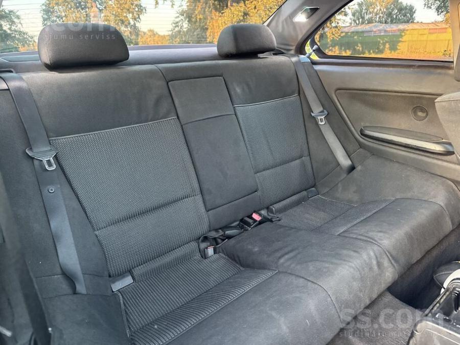 Zils BMW 320 2003 Rīga, ar dzinēja tilpumu 2.00 L un nobraukumu 329 tūkst. km par 2500 €, foto 15 vietnē AUTOMOTO.COM.LV