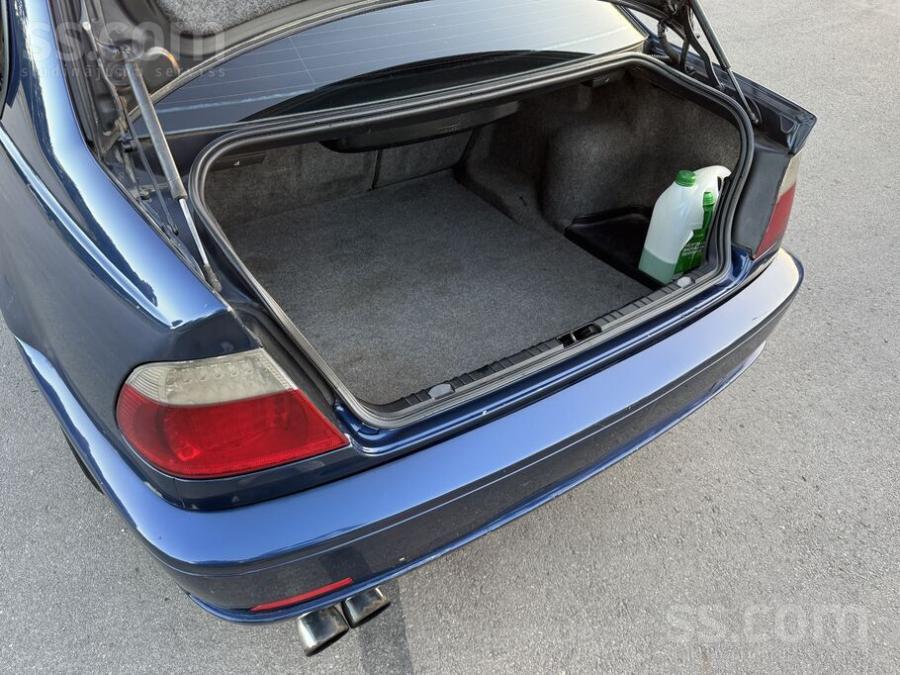 Zils BMW 320 2003 Rīga, ar dzinēja tilpumu 2.00 L un nobraukumu 329 tūkst. km par 2500 €, foto 19 vietnē AUTOMOTO.COM.LV