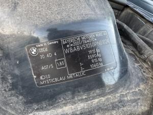 Zils BMW 320 2003 Rīga, ar dzinēja tilpumu 2.00 L un nobraukumu 329 tūkst. km par 2500 €, foto 22 vietnē AUTOMOTO.COM.LV