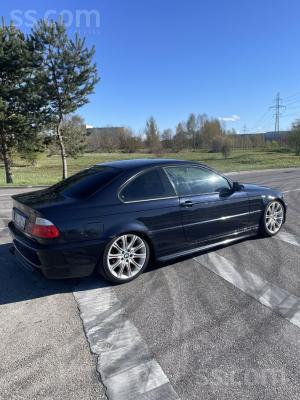 Blue BMW 320 2004 in Riga, with an engine capacity of 2.00 L and mileage of 392 thousand km for 3500 €, photo 4 on AUTOMOTO.COM.LV