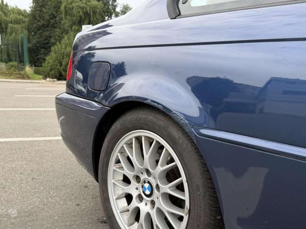 Zils BMW 320 2005 Kauņa, ar dzinēja tilpumu 2.00 L un nobraukumu 271 tūkst. km par 2099 €, foto 9 vietnē AUTOMOTO.COM.LV
