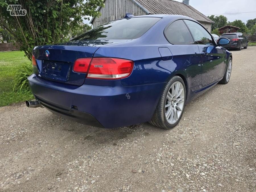 Zils BMW 320 2007 Gargždai, ar dzinēja tilpumu 2.00 L un nobraukumu 184 tūkst. km par 2500 €, foto 7 vietnē AUTOMOTO.COM.LV